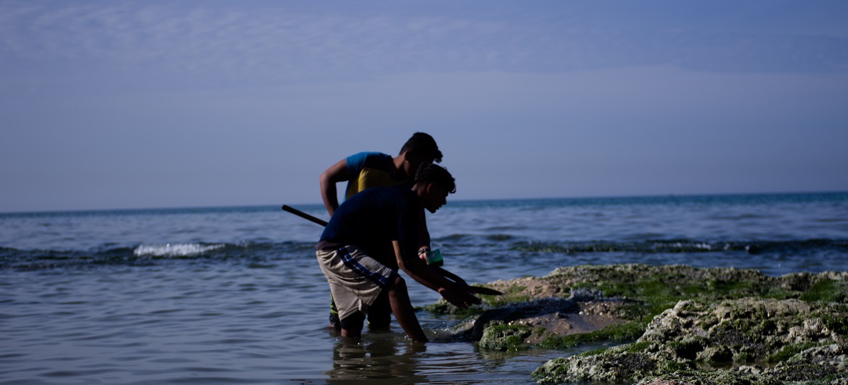 Gaza City residents' water problems continue to compound