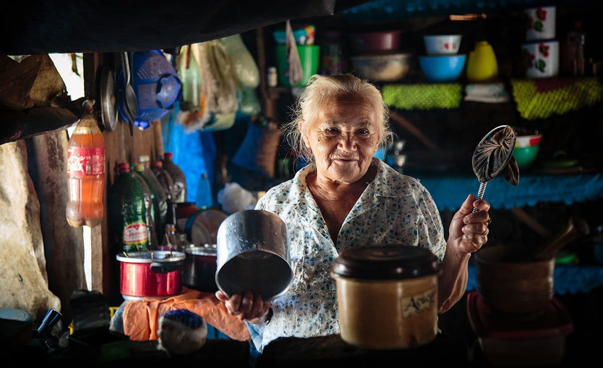 As Brazilian agribusiness booms, family farms feed the nation