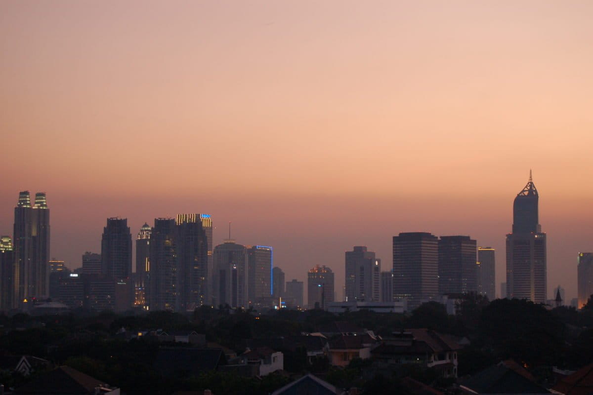 Jakarta snags ‘most polluted’ title as air quality plunges and ...