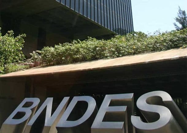 Brazilian and international banks financing global deforestation: Reports