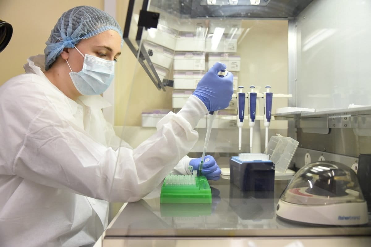 Scientists turn to eDNA to curtail the freshwater extinction crisis