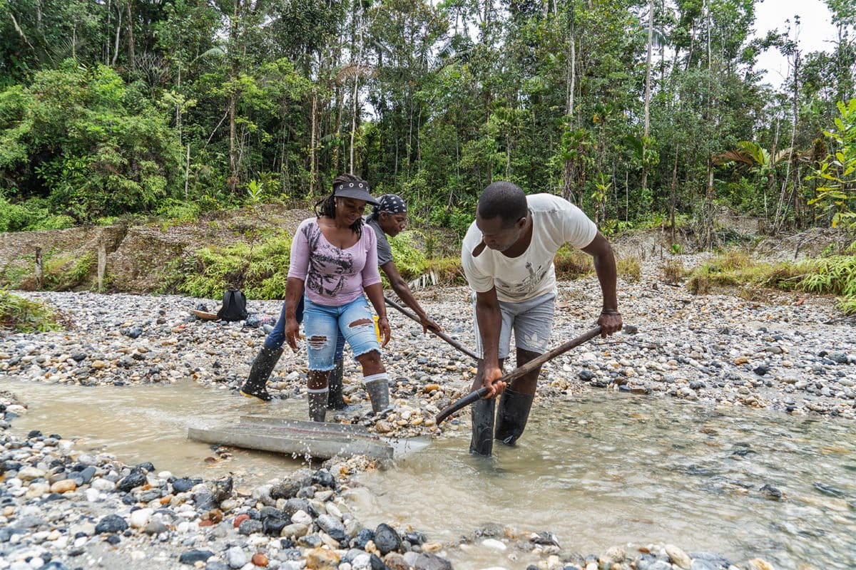 In Colombia, legal mining proves a win-win for environment, traditional ...
