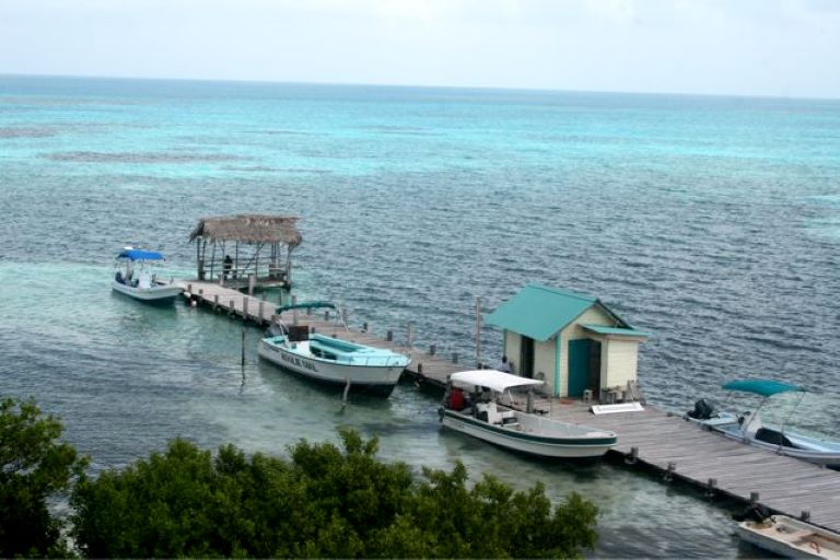 Sharing a marine reserve with fishers: Q&A with Belize Fisheries ...