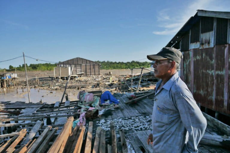 Sumatran Indigenous seafarers run aground by overfishing and mangrove loss