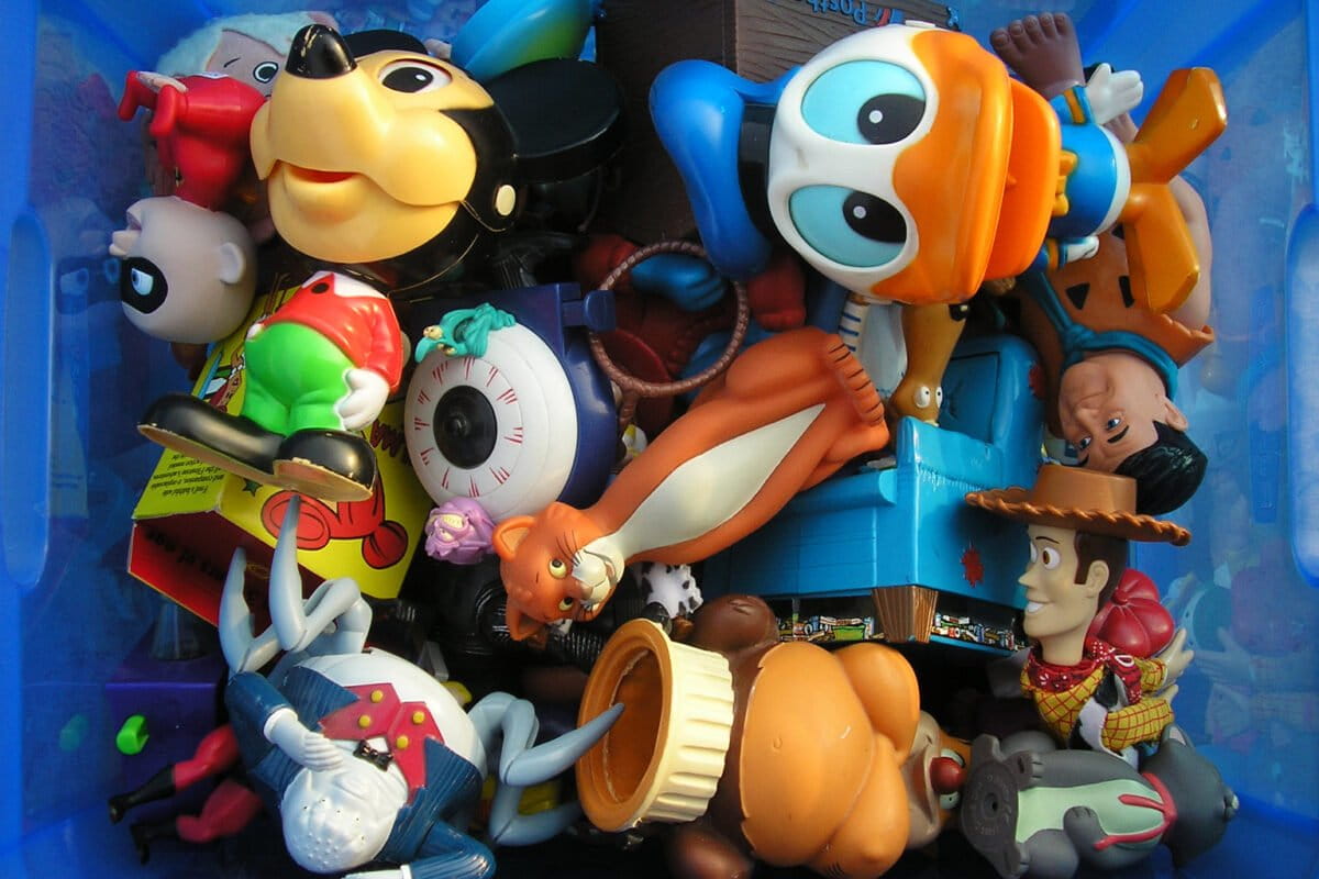 Scientists and doctors raise global alarm over hormone-disrupting chemicals