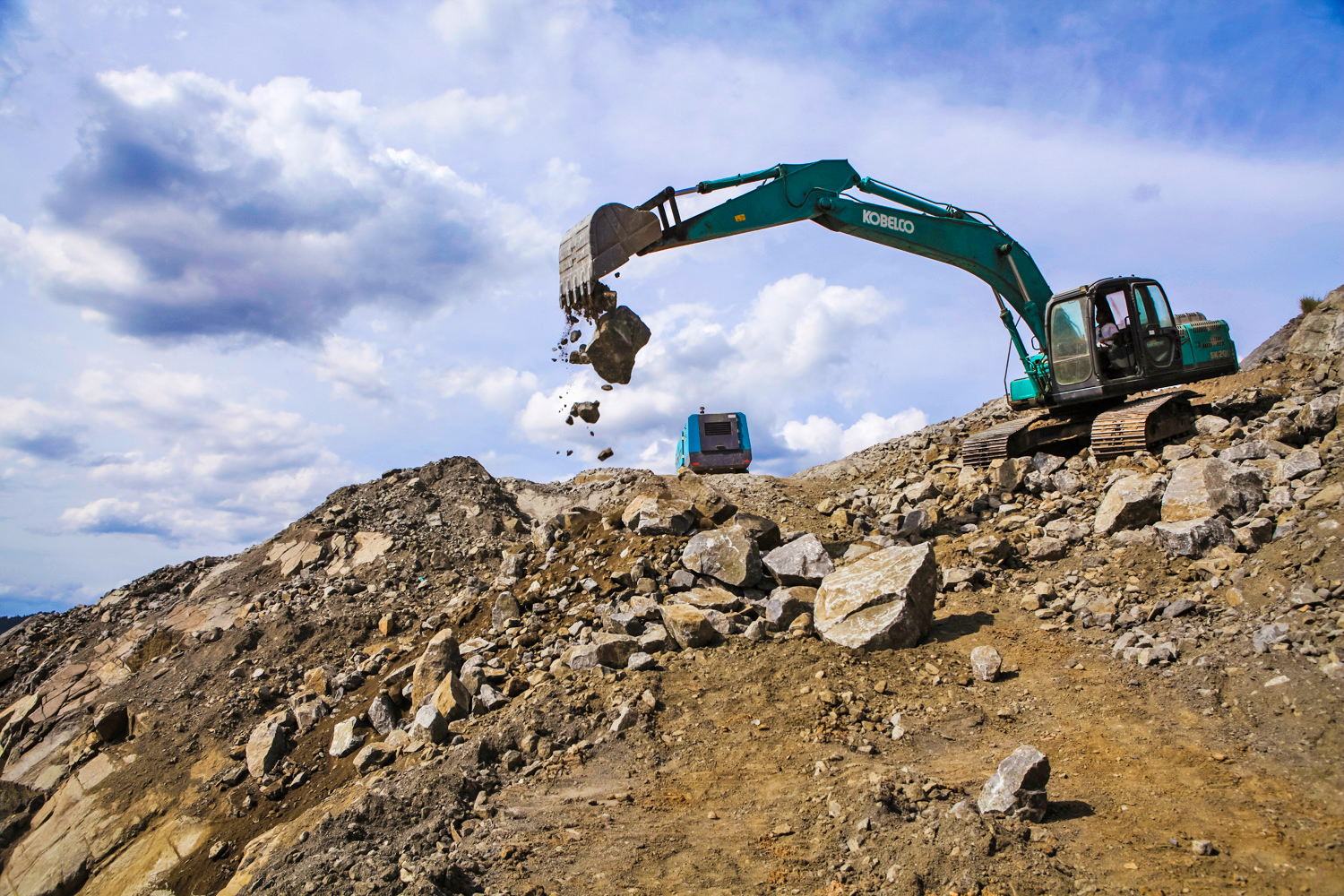 Mining industry touts green pledges to attract talent, but Gen Z isn’t ...