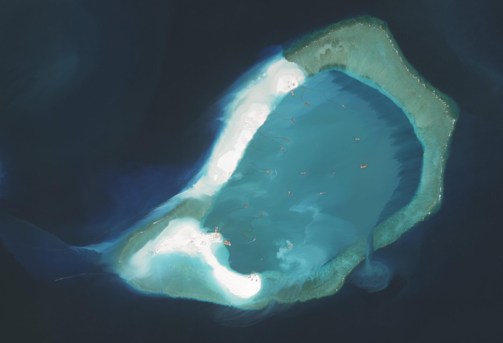 Island-building and overfishing wreak destruction of South China Sea reefs