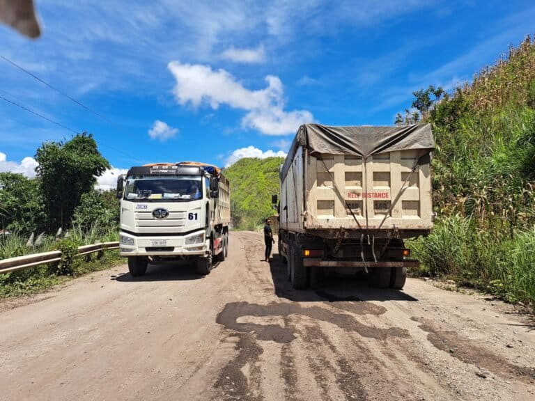 Philippine coal mine roars into production amid waves of complaints