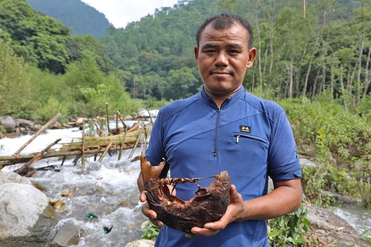 In Bhutan, a smoked fish tradition helps sustain a vanishing ethnic group