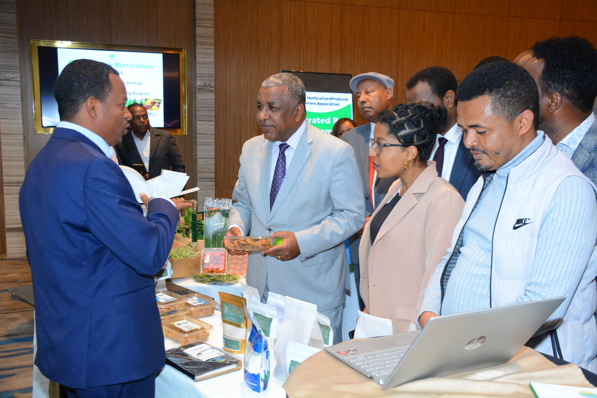 Ethiopian initiatives try to mainstream traditional and resilient enset ...
