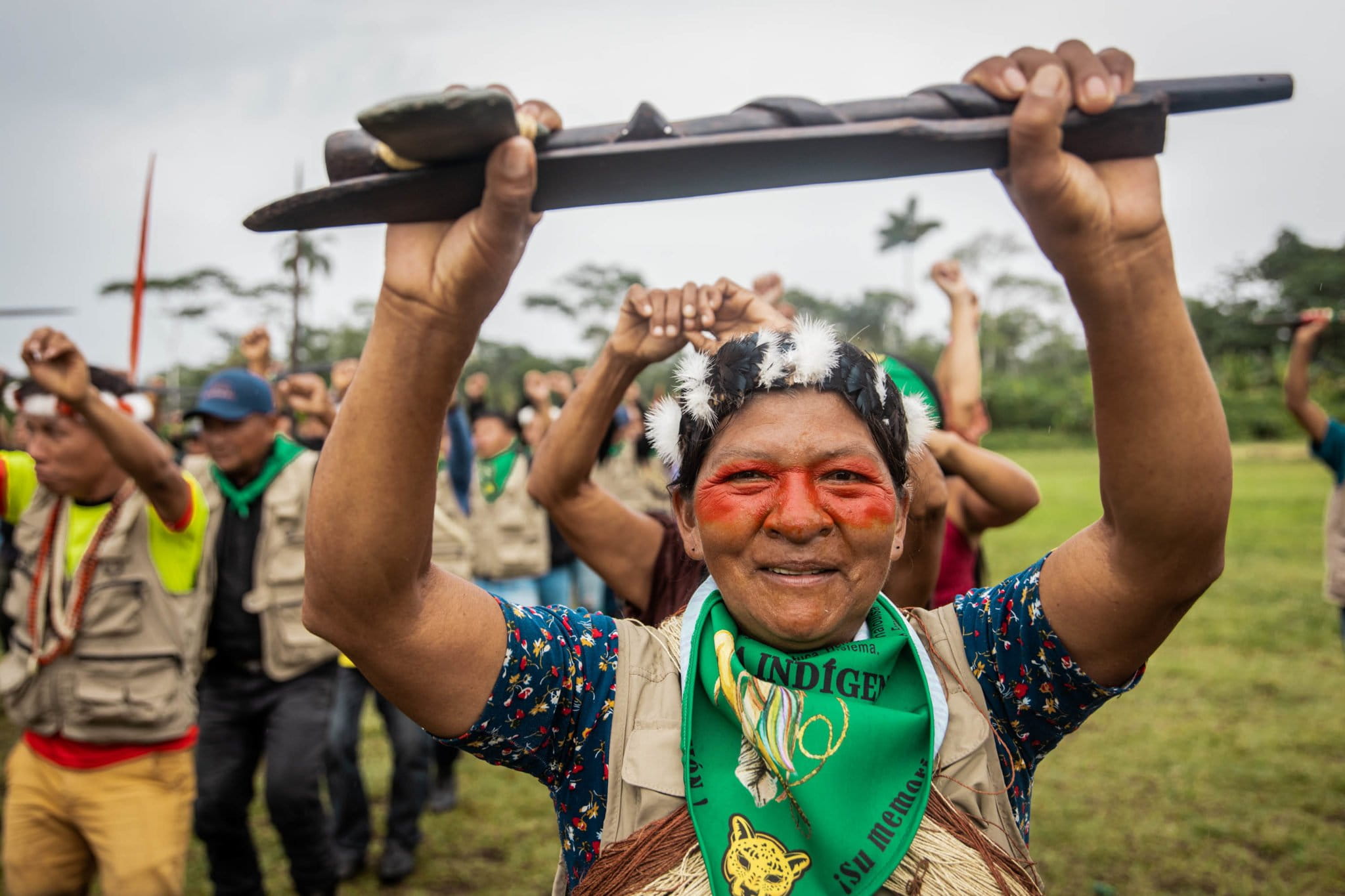 Las guardias indígenas toman fuerza en Ecuador para proteger y ...
